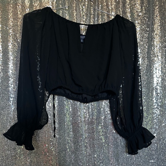 one clothing | Tops | One Clothing Los Angeles Black Cropped Top With ...